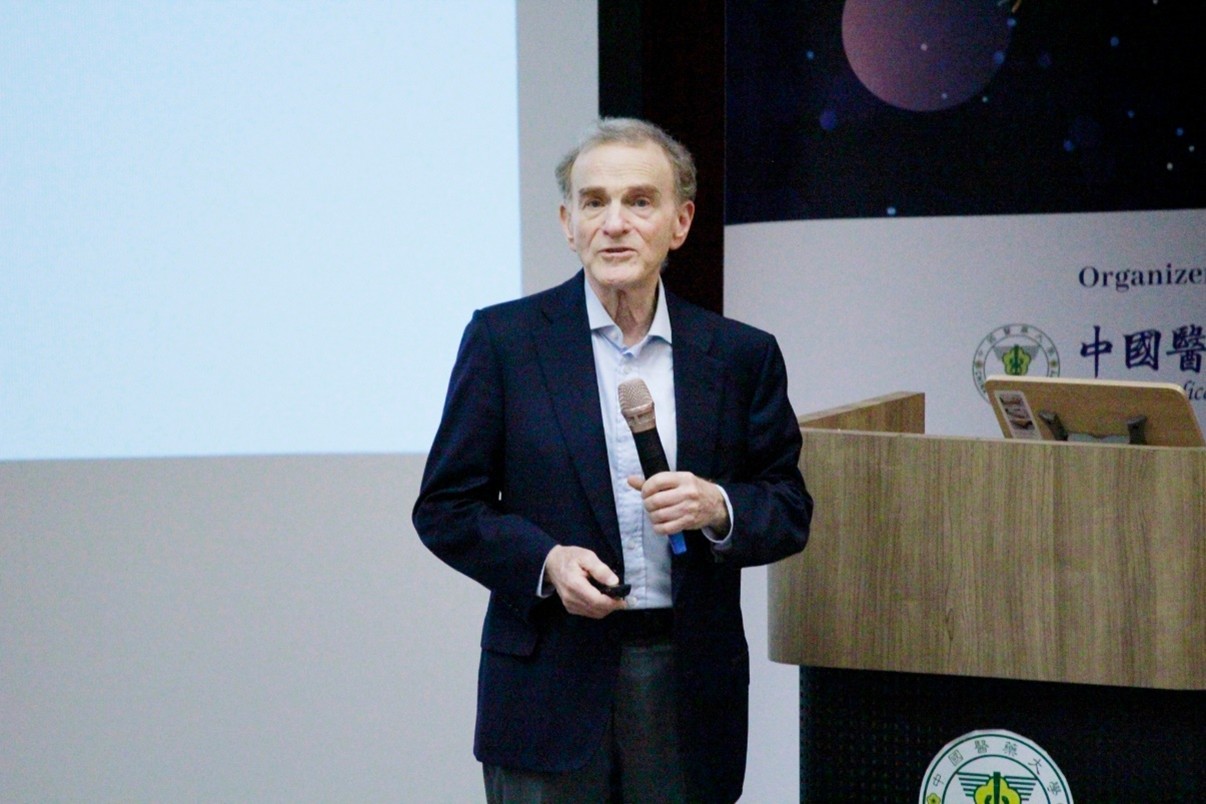 (Taiwan) CMU Healthcare System and Nobel Laureate Randy Schekman Drive ...